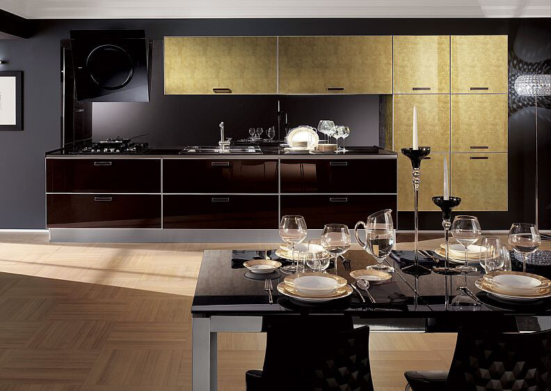 Kitchen Cabinets - Snap Color